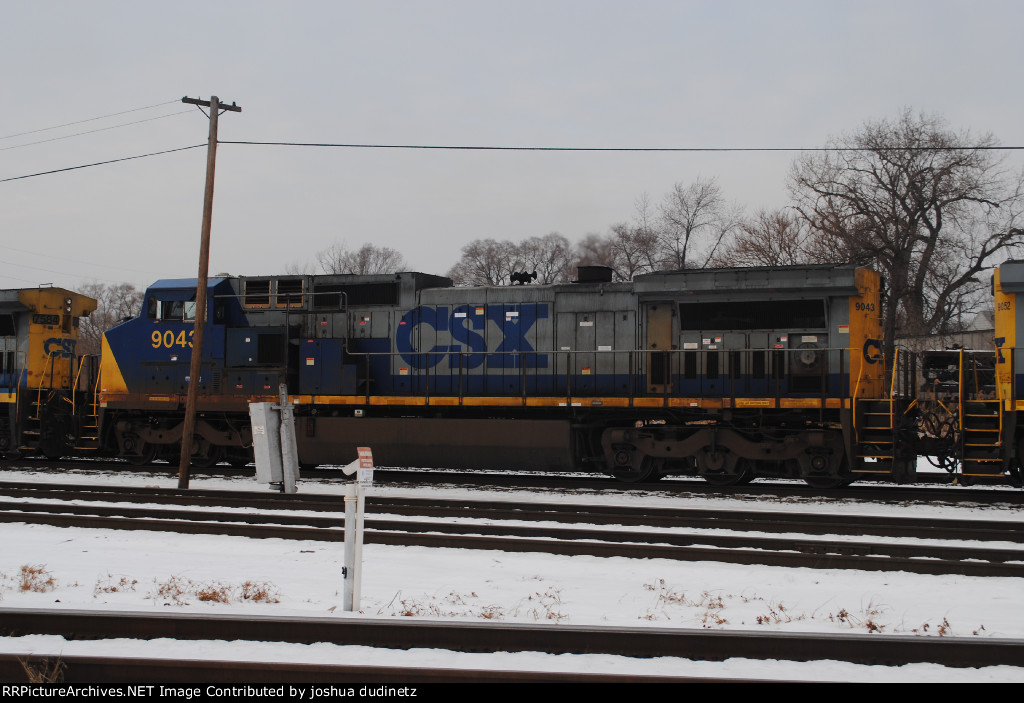 CSX 9043